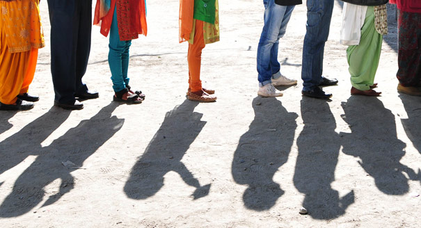 Bots and Botching Up of Elections | Carnegie Endowment for ...