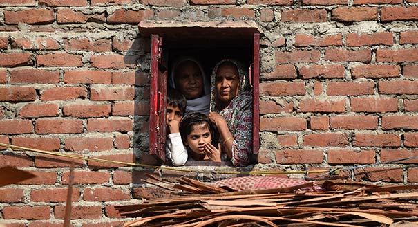 In, and Out, of the Ghetto | Carnegie Endowment for International Peace