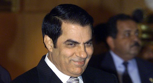 Ben Ali est parti, mais sa Constitution n’est pas prête d’être oubliée ...