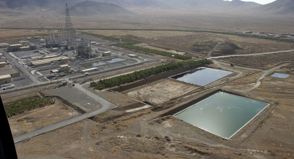 In Heavy Water—Iran’s Potential Plutonium Production | Carnegie ...