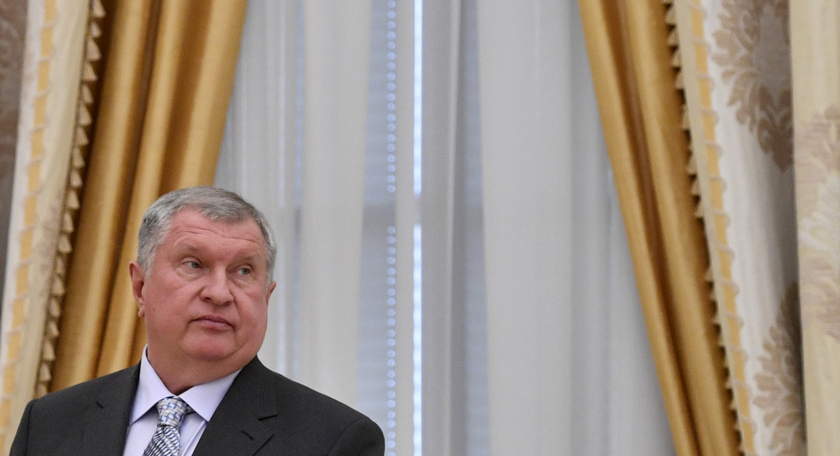 How Igor Sechin Was Interrupted Midflight - Carnegie Endowment for ...