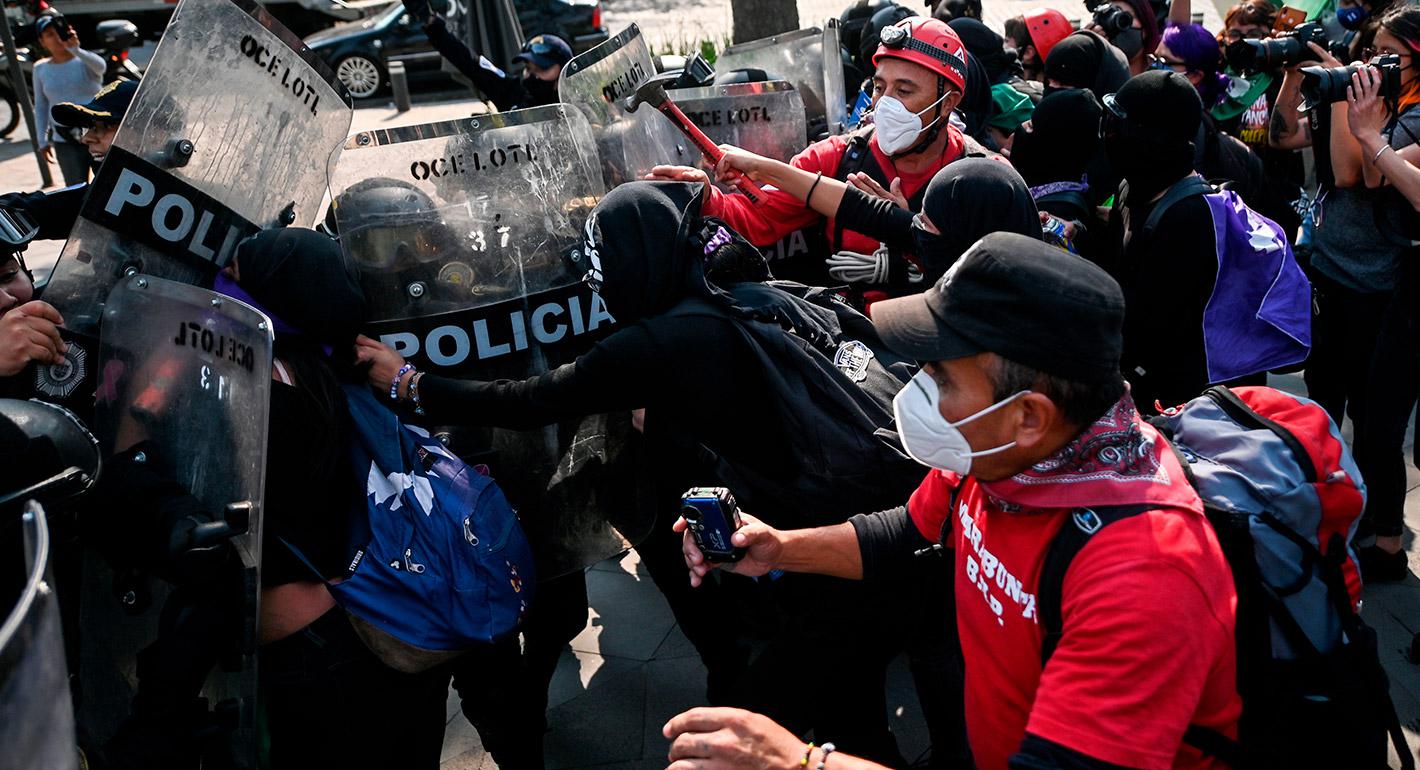 Divisive Politics and Democratic Dangers in Latin America | Carnegie ...